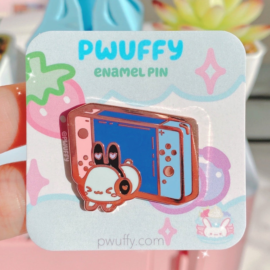 Pins – Pwuffy
